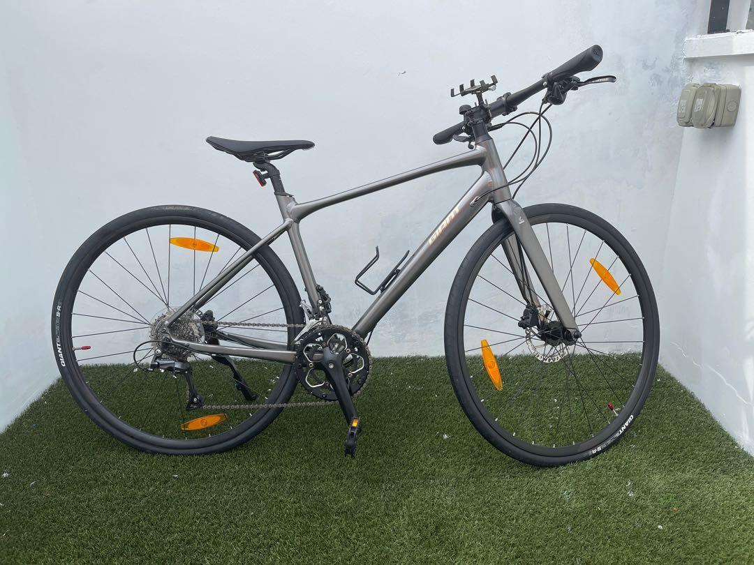 Giant Hybrid Fastroad SL3 metallic black, Sports Equipment, Bicycles ...