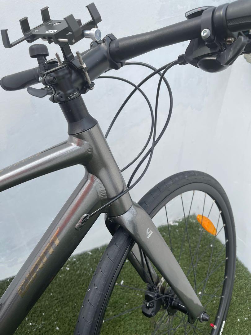 Giant Hybrid Fastroad SL3 metallic black, Sports Equipment, Bicycles ...