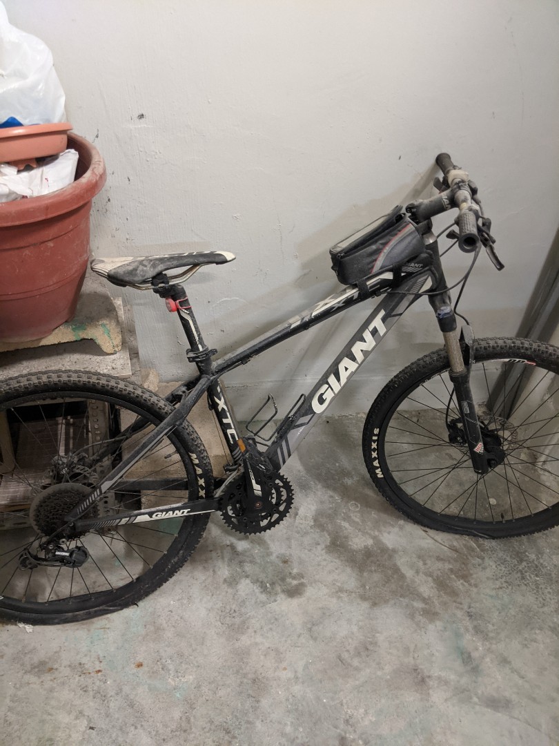 Giant XTC 26", Sports Equipment, Bicycles & Parts, Bicycles on Carousell