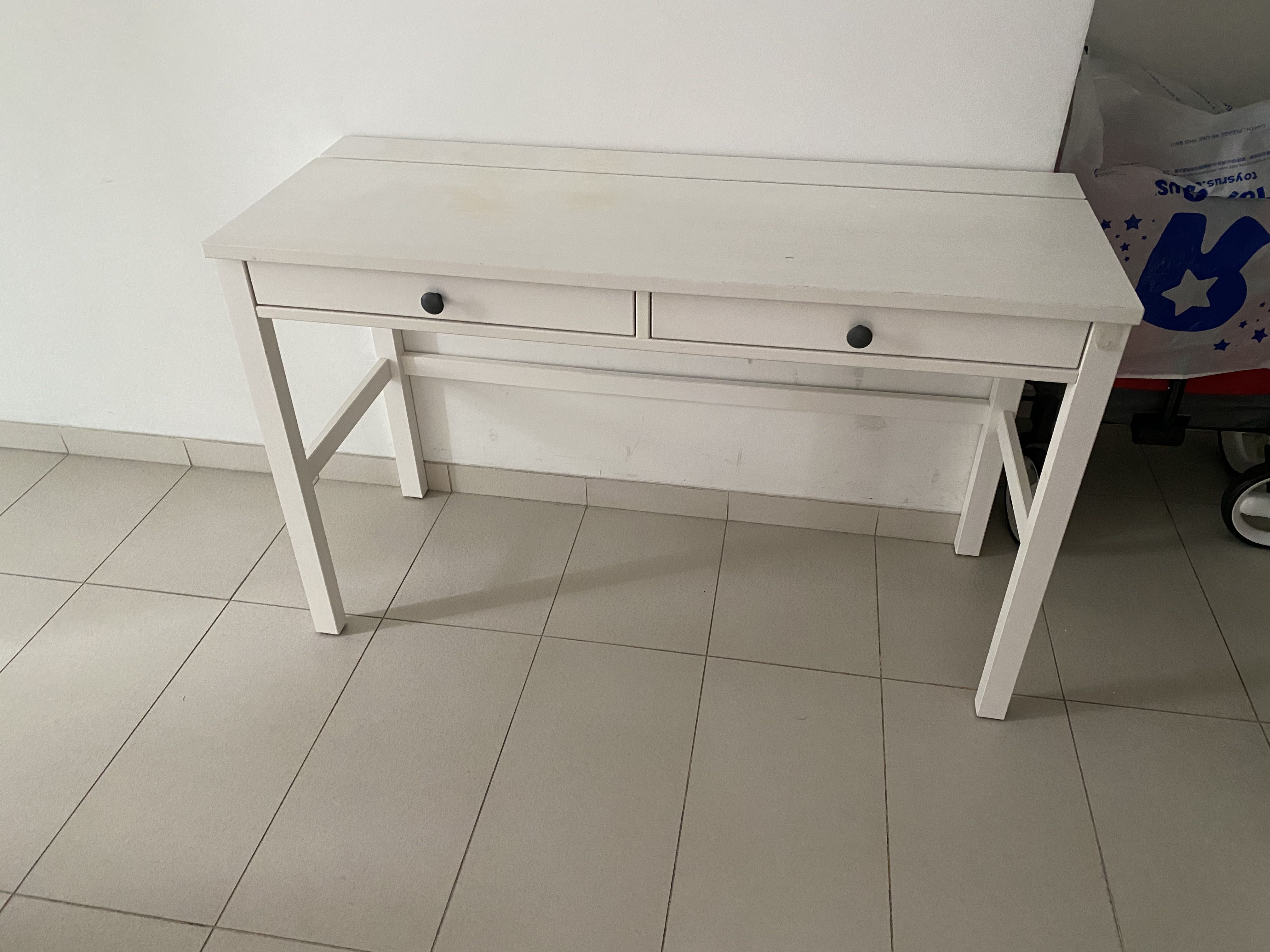 IKEA HEMNES Table, Furniture & Home Living, Furniture, Tables & Sets on ...