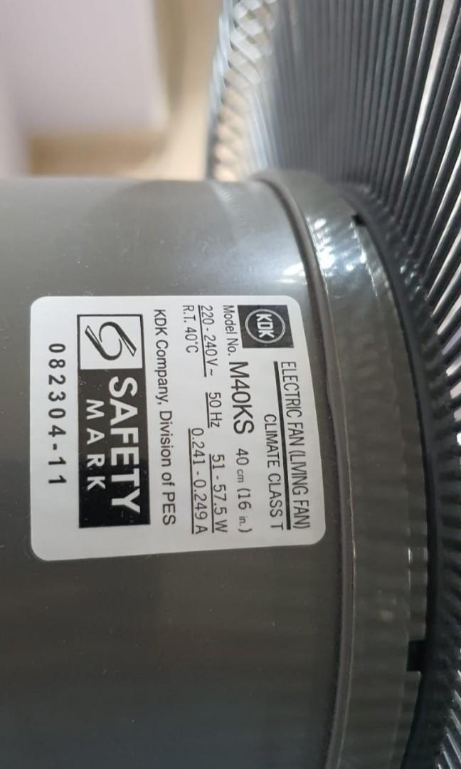 KDK M40KS stand fan with remote control and adjustable height ...