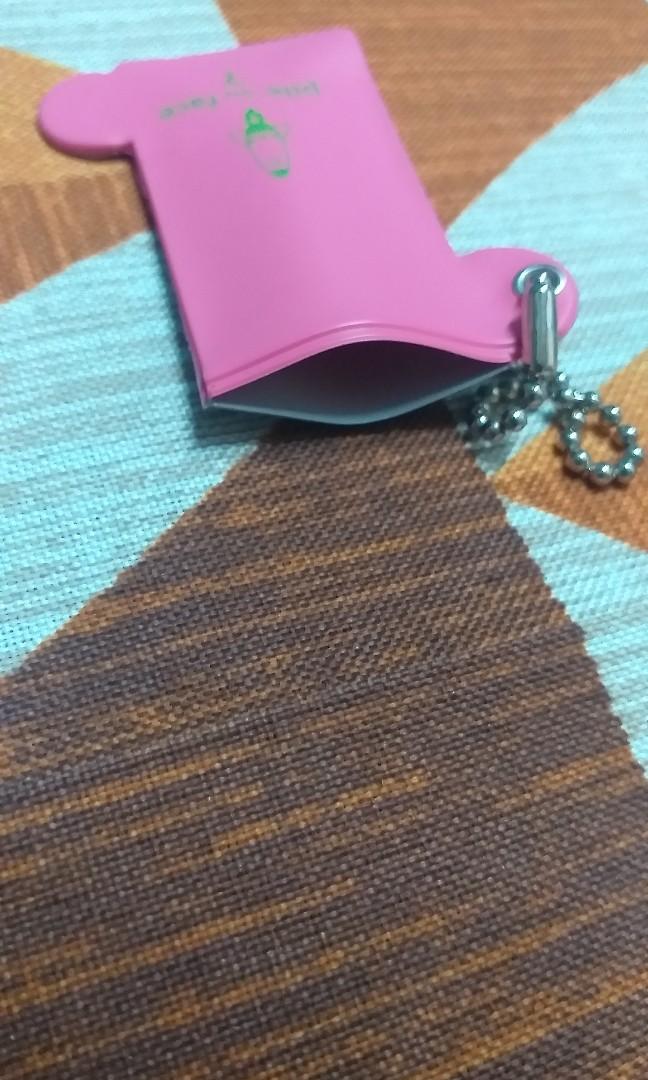 Keychain( pile ou face), Women's Fashion, Watches & Accessories, Other ...