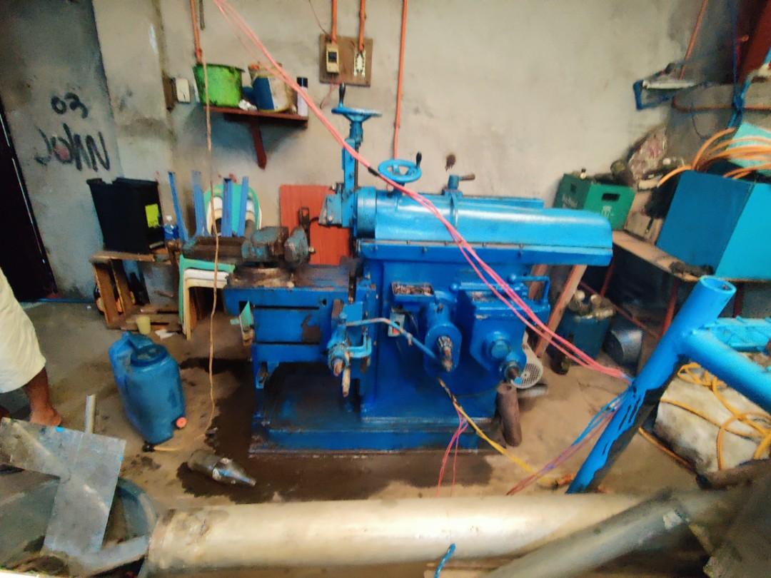 Lathe machine torno l sharper or sipilya and inverter genarator bench ...