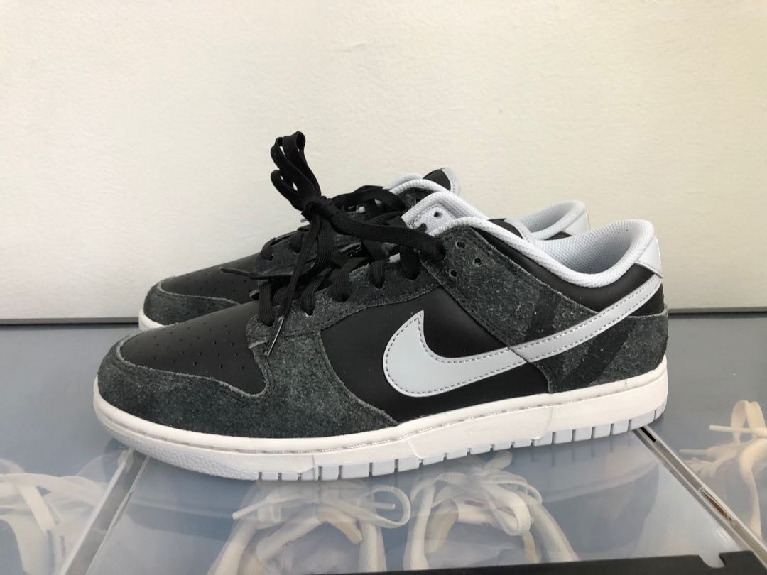 Nike Dunk Low Zebra, Men's Fashion, Footwear, Sneakers on Carousell