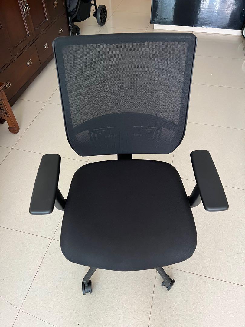 Office chair: Haworth aloha easy, Furniture & Home Living, Furniture ...