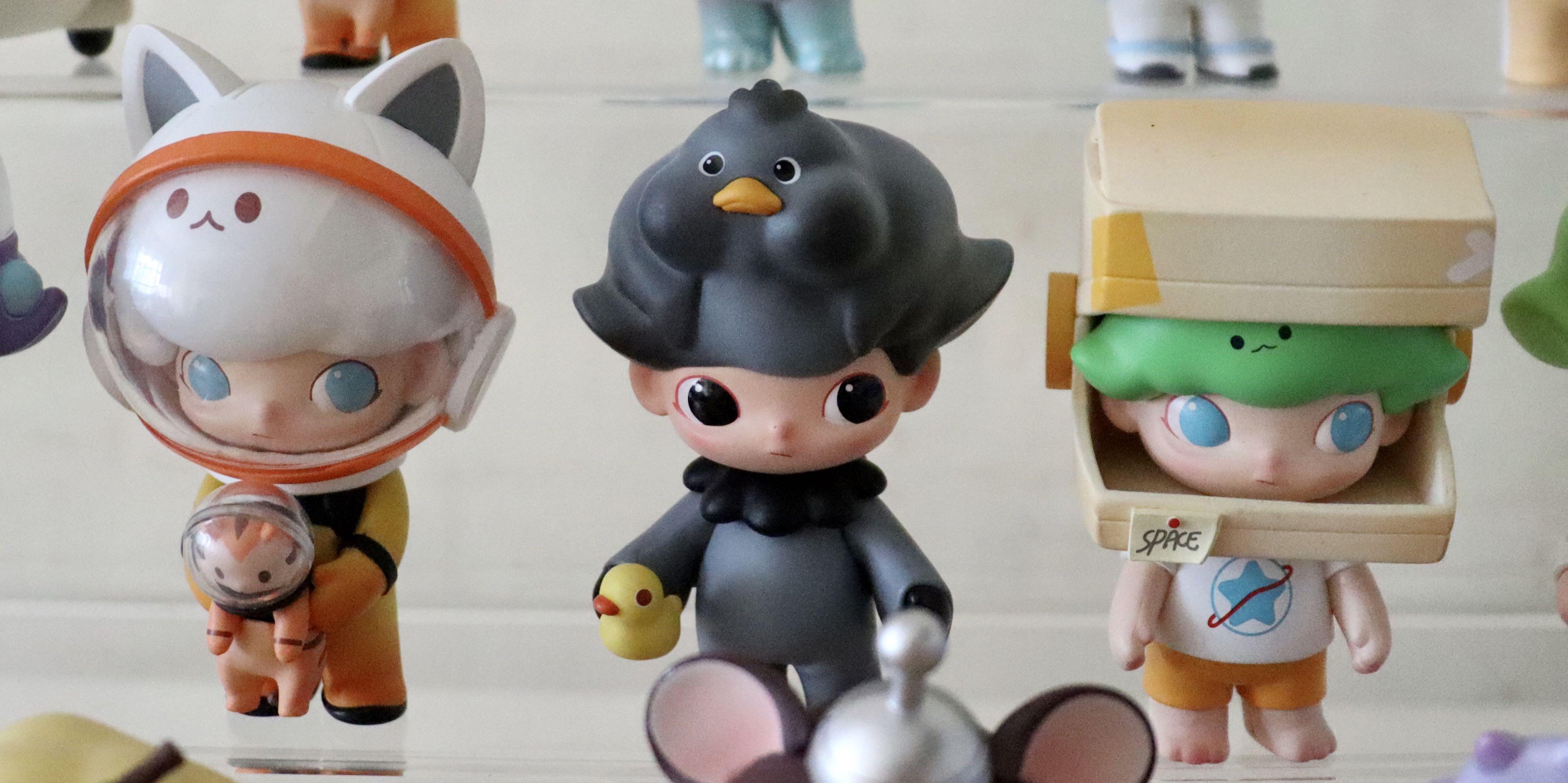Popmart 泡泡瑪特盲盒 Dimoo Space travel & Fairy Tale, 興趣及遊戲, 玩具 & 遊戲類 - Carousell