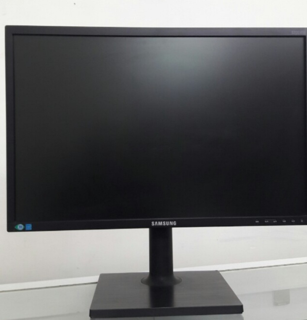 Samsung 22' S22C450, Computers & Tech, Parts & Accessories, Monitor ...