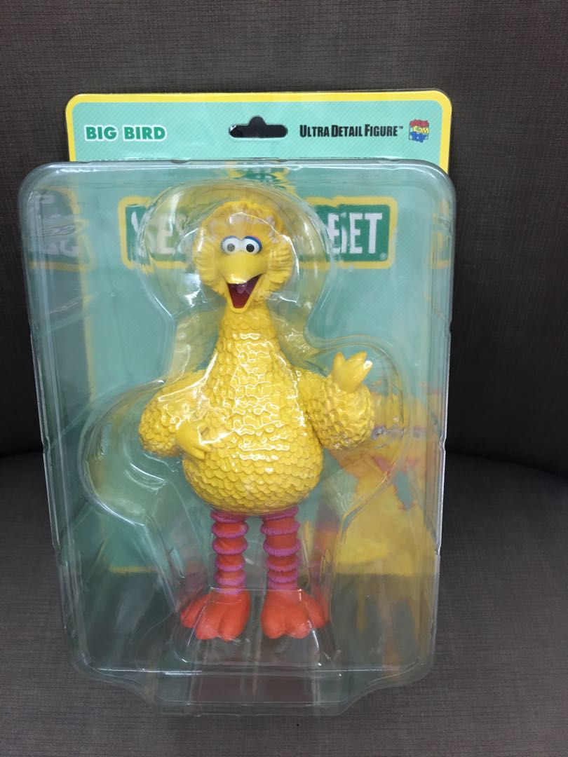 Sesame Street Big Bird Figurine, Hobbies & Toys, Toys & Games on Carousell