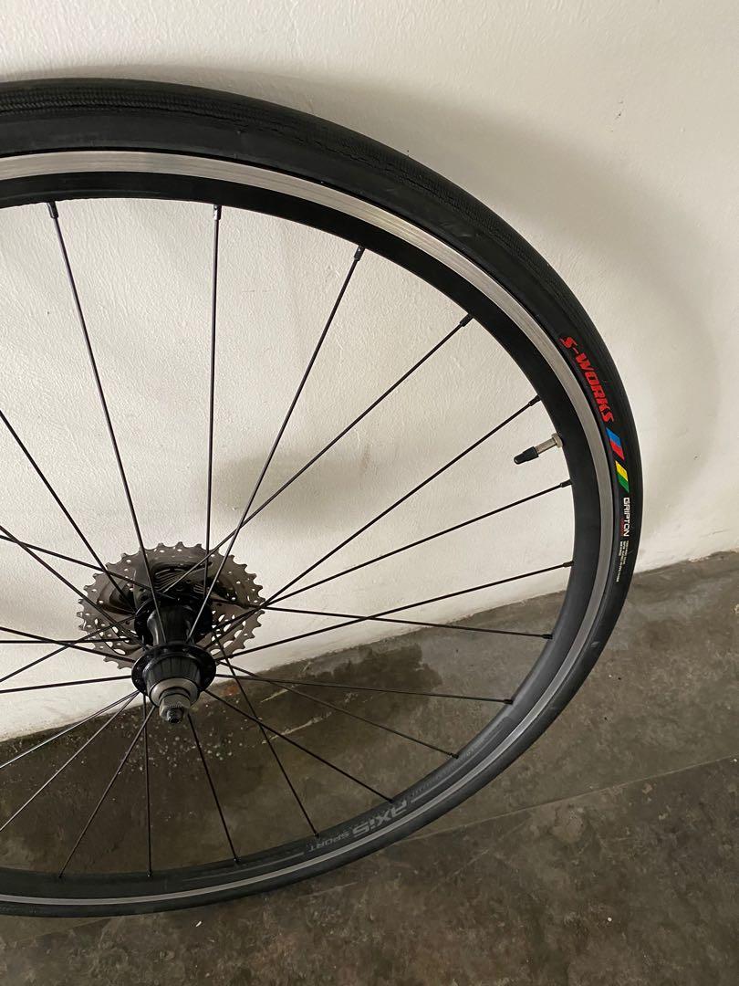 Specialized Axis wheels with tyres, Sports Equipment, Bicycles & Parts ...