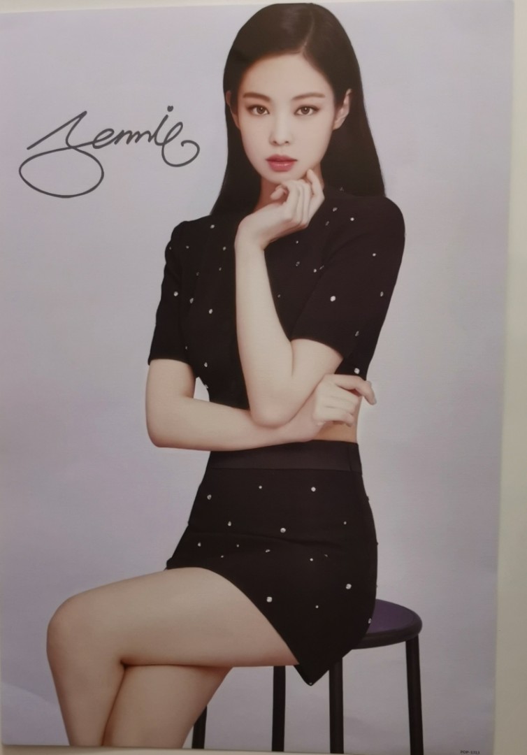 Blackpink Jennie poster 42x27 cm, 興趣及遊戲, 收藏品及紀念品, 韓流 - Carousell