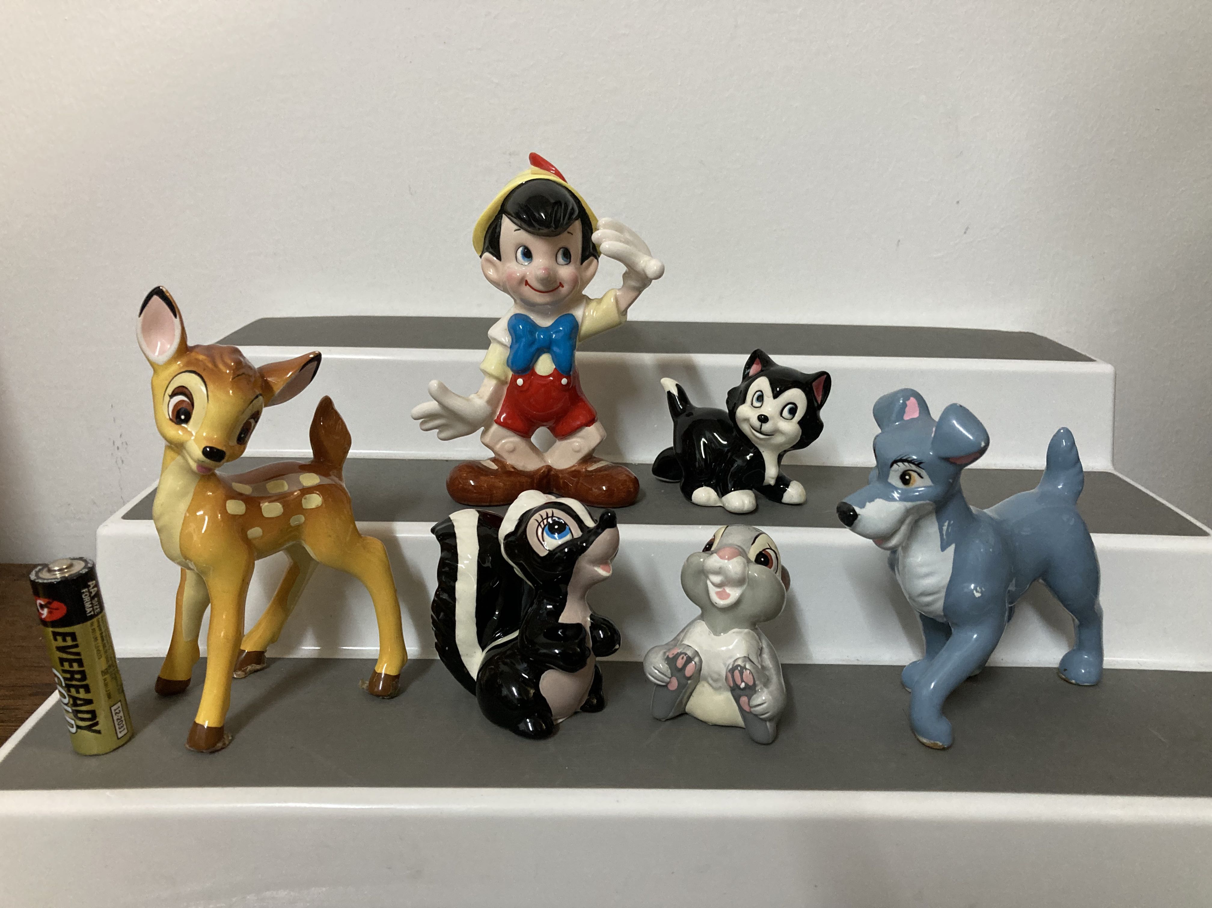 Disney Collectible Ceramic Figurines, Hobbies & Toys, Memorabilia ...