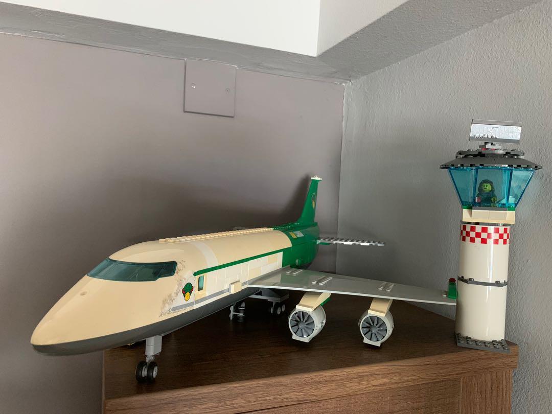Lego cargo plane 60022, Hobbies & Toys, Toys & Games on Carousell