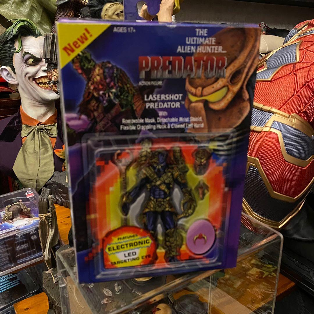 NECA ultimate laser shot predator boxset, Hobbies & Toys, Toys & Games ...