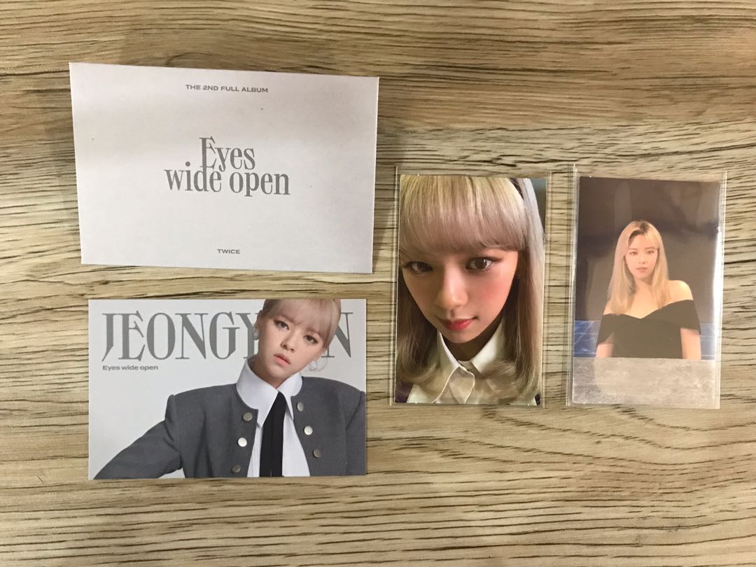 Twice Jeongyeon Photocard, Hobbies & Toys, Memorabilia & Collectibles ...