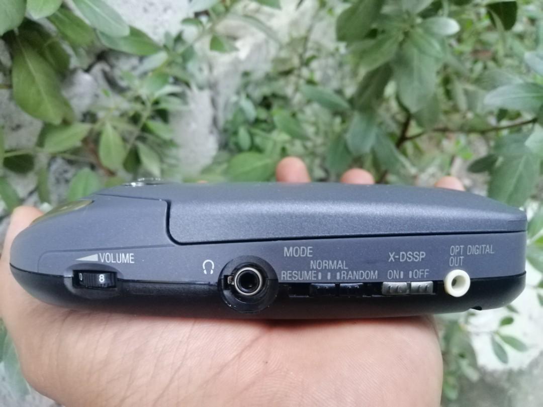 Vintage 1995 Panasonic portable cd player SL-S490 Discman! Made in ...