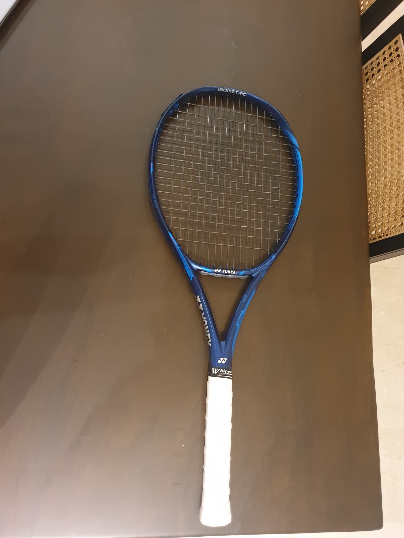Yonex Ezone 98 2020 L2 305g tennis racket, Sports Equipment, Sports ...