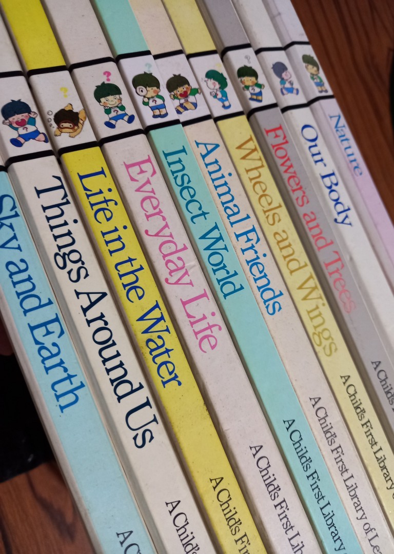 A Child's First Library of Learning Encyclopedia, Hobbies & Toys, Books ...