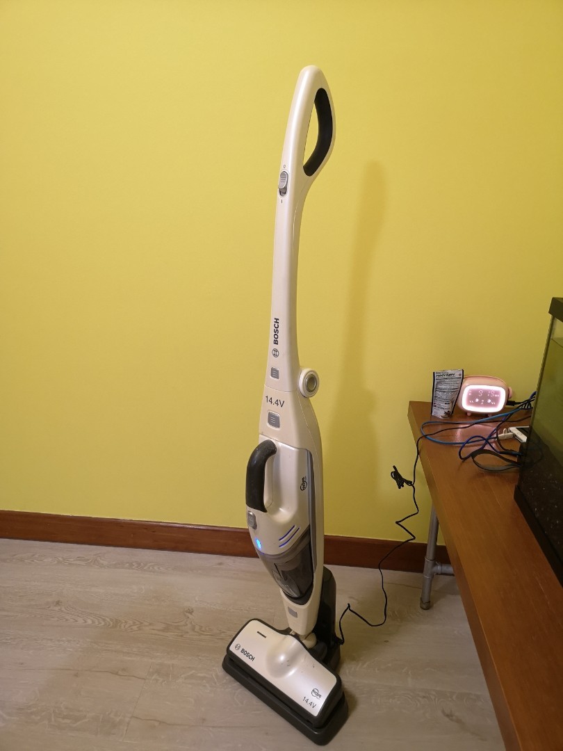 Bosch Move 2 in 1 Vacuum Cleaner, TV & Home Appliances, Vacuum Cleaner ...