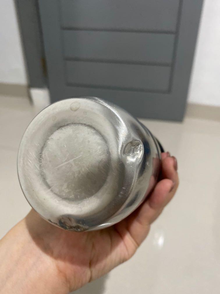 Botol minuman pacific , ada minus penyot di bagian bawah #Okt50 ...