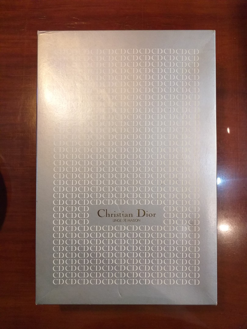 Christian Dior Bed Sheet France Bedsheet Bedroom Comforter Designer ...