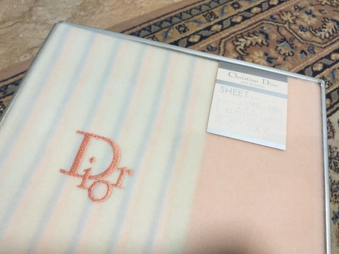 Christian Dior Bed Sheet France Bedsheet Bedroom Comforter Designer ...