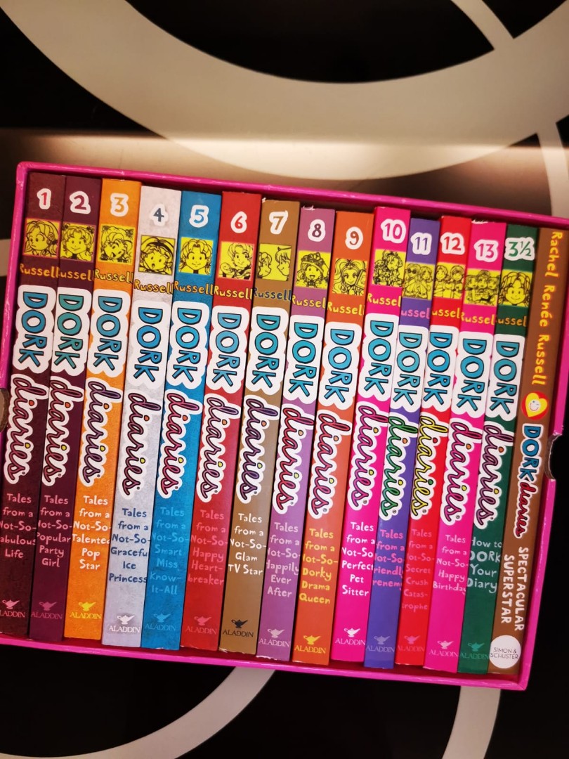 Dork Diaries Collection Box Set (15 Books) comes with Box, Hobbies ...