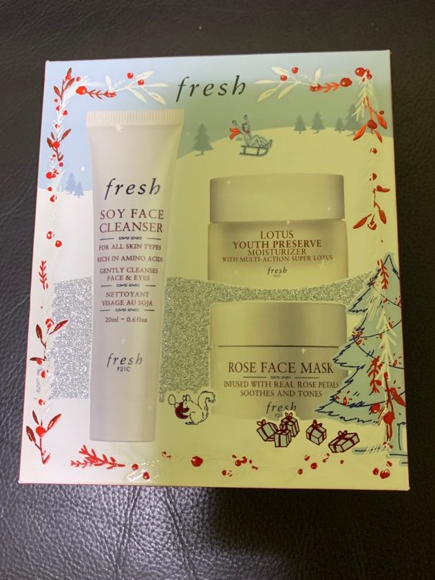 Fresh Gift Set, Beauty & Personal Care, Face, Face Care on Carousell