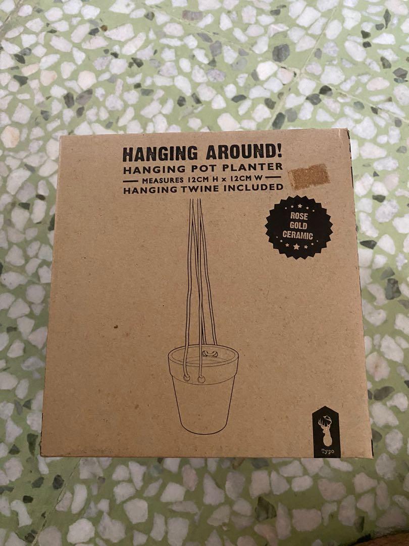 Hanging plot planter, Furniture & Home Living, Gardening, Pots ...