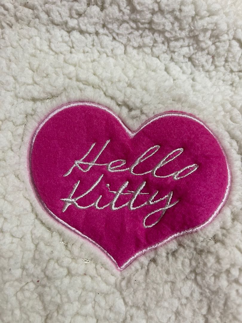 Hello Kitty Fluffy Jacket, Women's Fashion, Undergarments & Loungewear ...