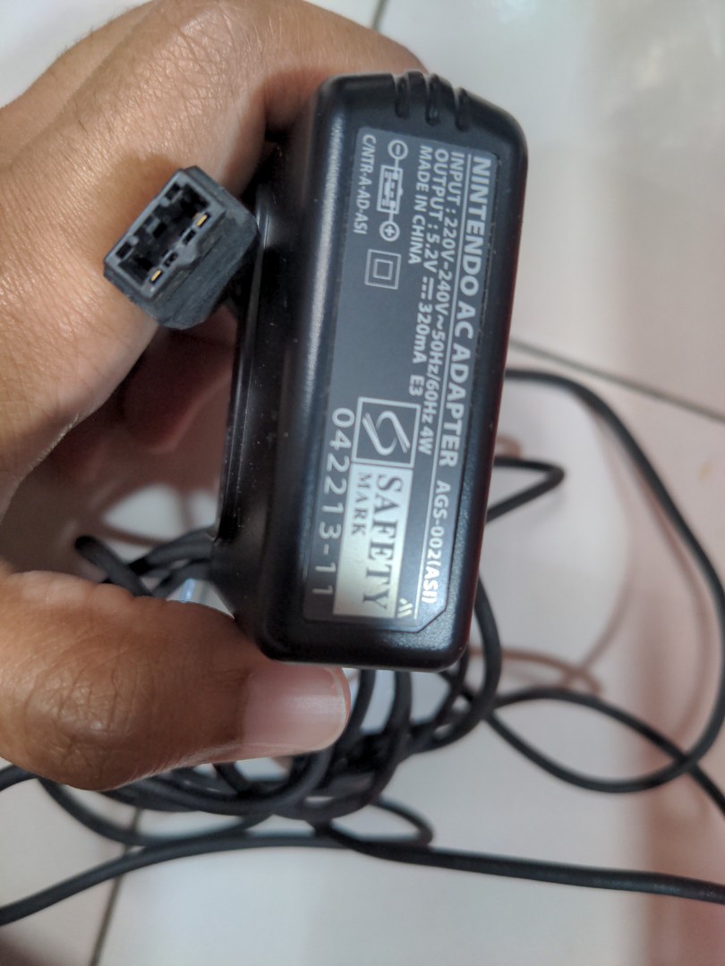 Original nintendo Gameboy SP charger, Computers & Tech, Parts ...