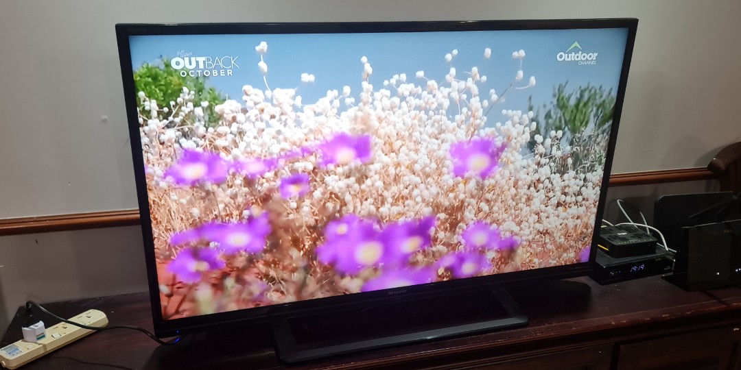 SHARP LED TV-48", TV & Home Appliances, TV & Entertainment, TV on Carousell