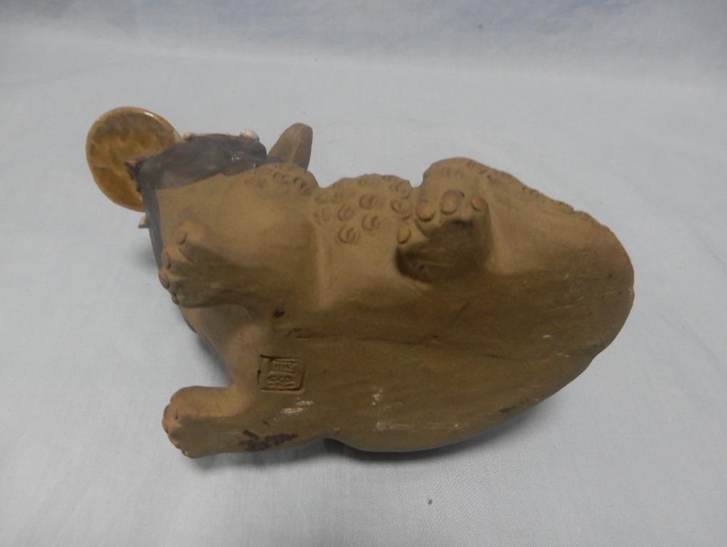 Vintage Shiwan ceramic foo dog lucky coin in mouth circa mid Century ...
