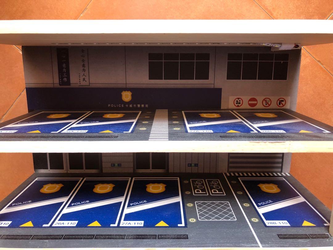 1/24 Scale 2-level Car Park Diorama Type 2 Police Station Theme with ...