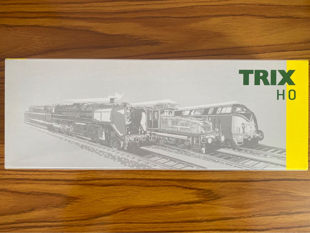 全新 TRIX 火車模型 22413 Re460 KNIE 100週年 DCC數碼音效 HO guage, 興趣及遊戲, 玩具 & 遊戲類 ...
