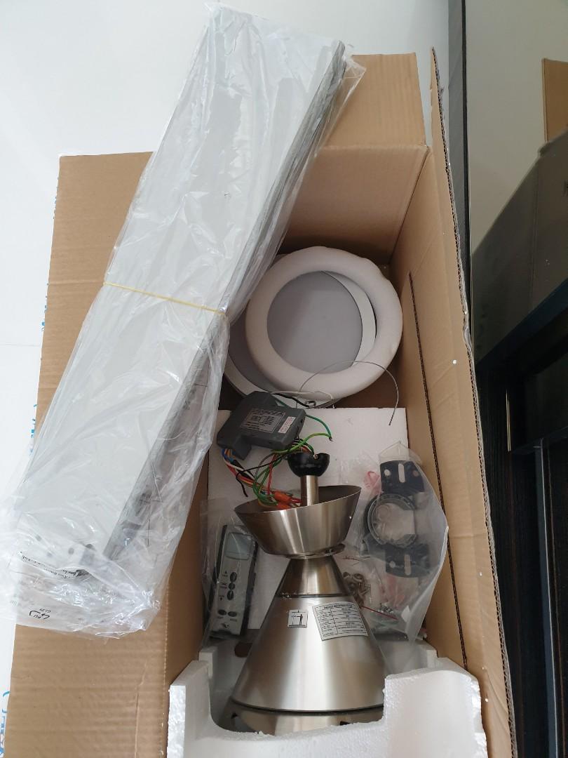 Amasco ceiling fan 5 blades Silver for sale, Furniture & Home Living ...