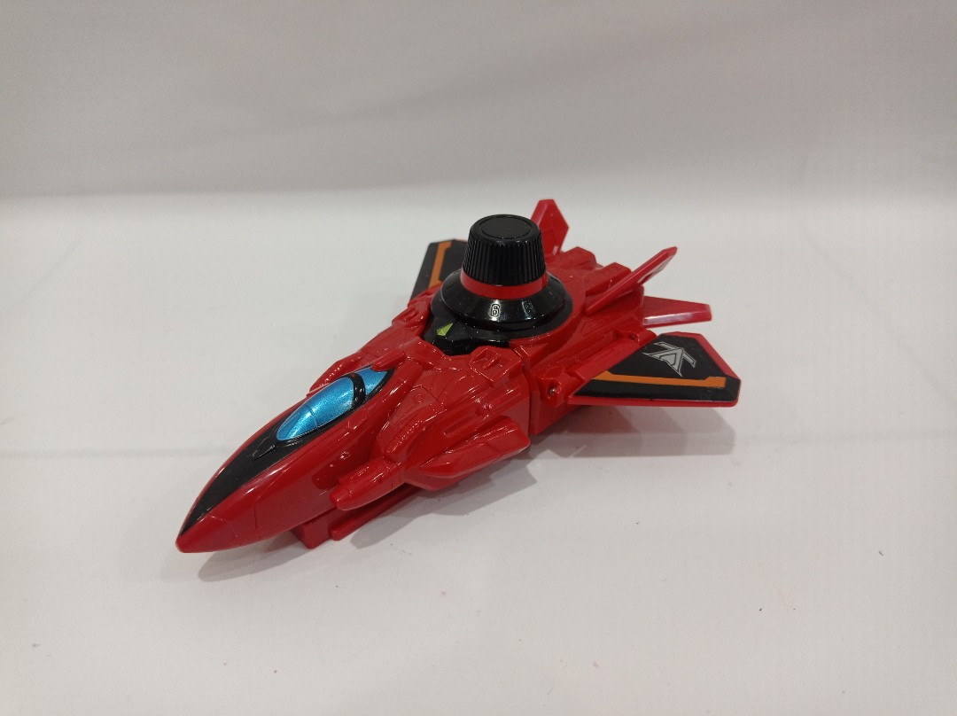 Bandai Kaitou Sentai Lupinranger vs Keisatsu Sentai Patranger DX Red ...