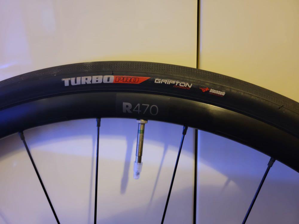 DT Swiss R470 Disc Wheel Set with 30mm Turbo Pro tyres, 運動產品, 單車及配件, 單車 ...
