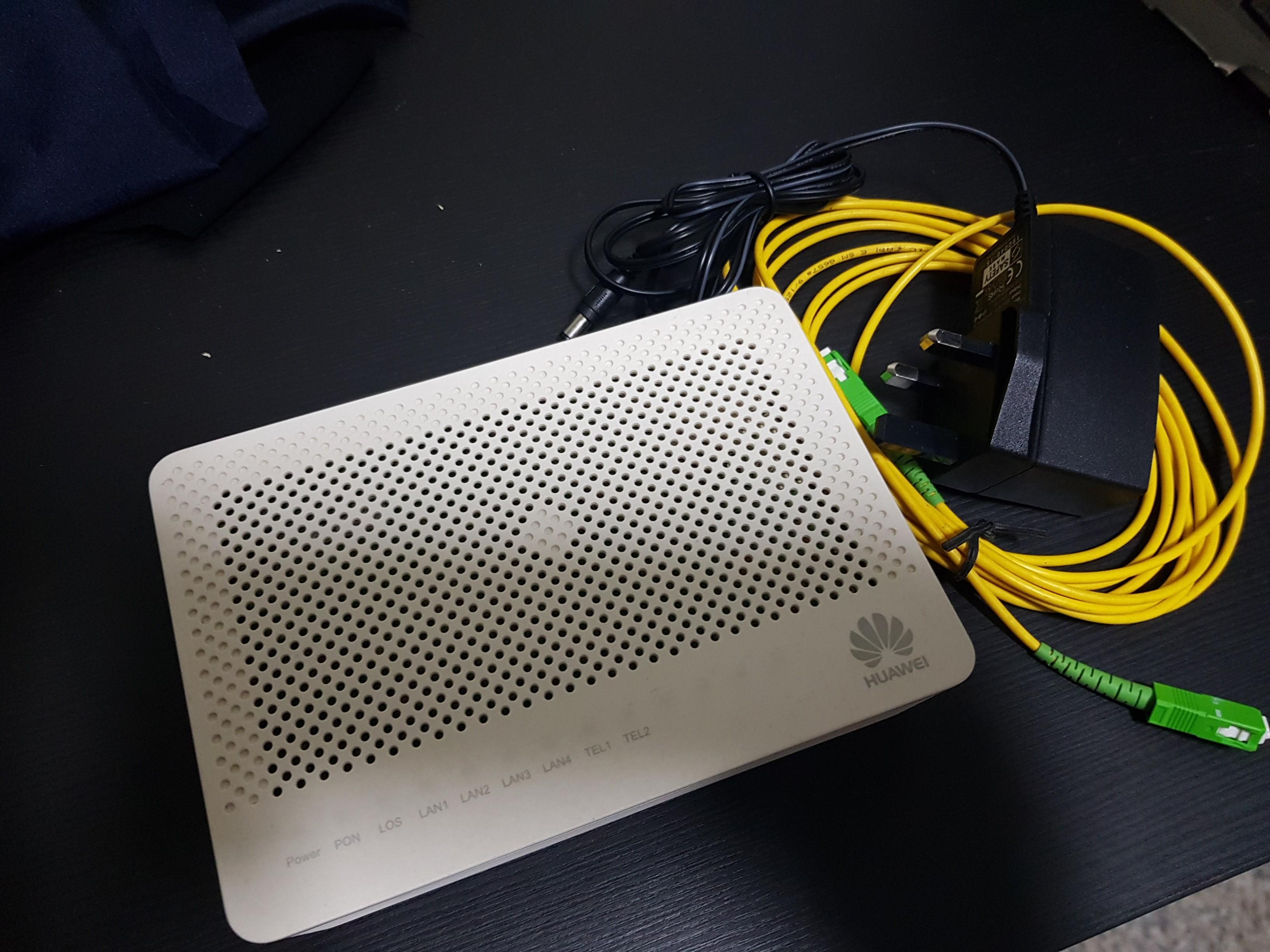 Huawei Fibre ONT HG8240H5, Computers & Tech, Parts & Accessories ...