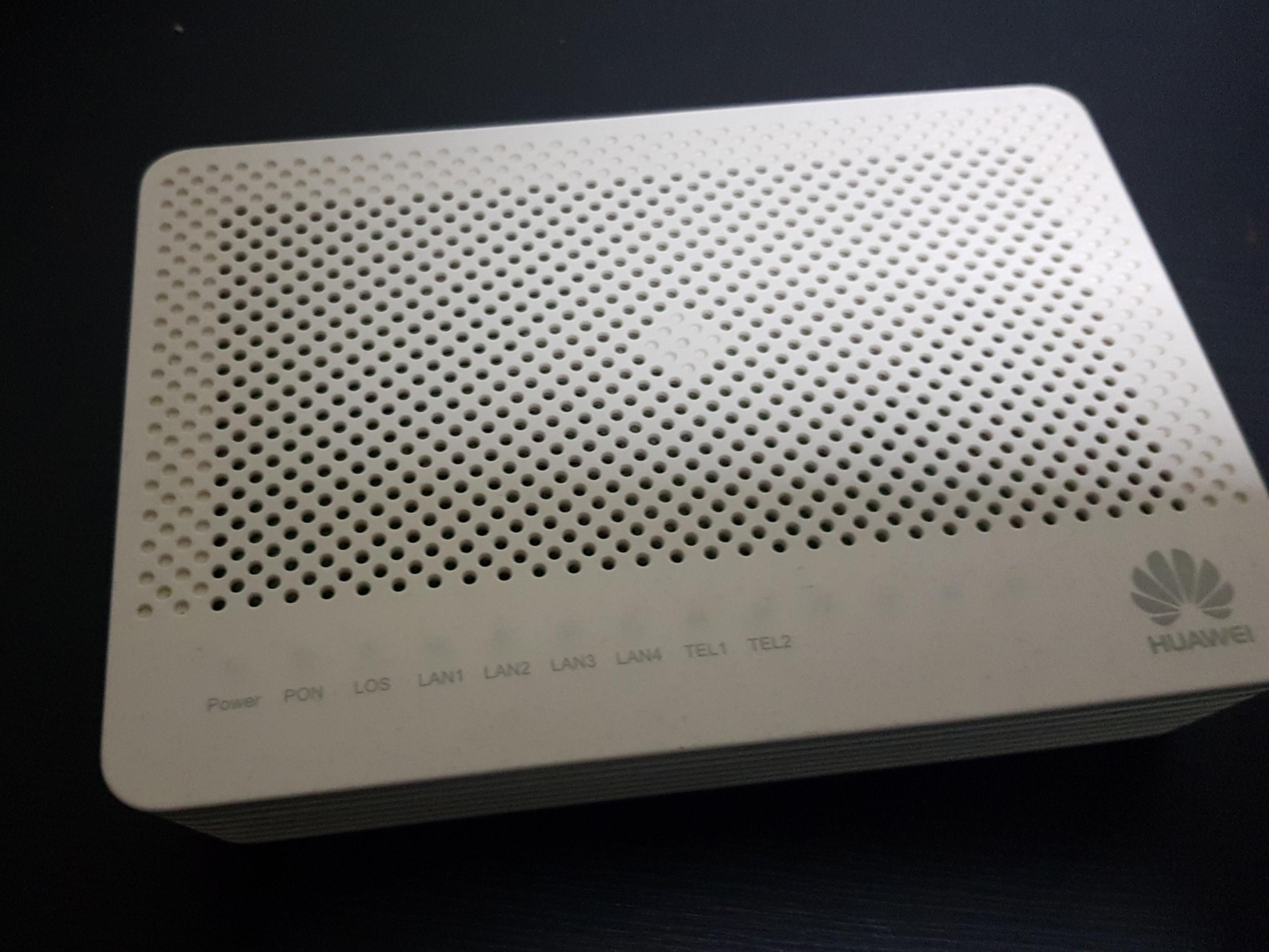 Huawei Fibre Ont Hg8240h5 Computers And Tech Parts And Accessories Networking On Carousell