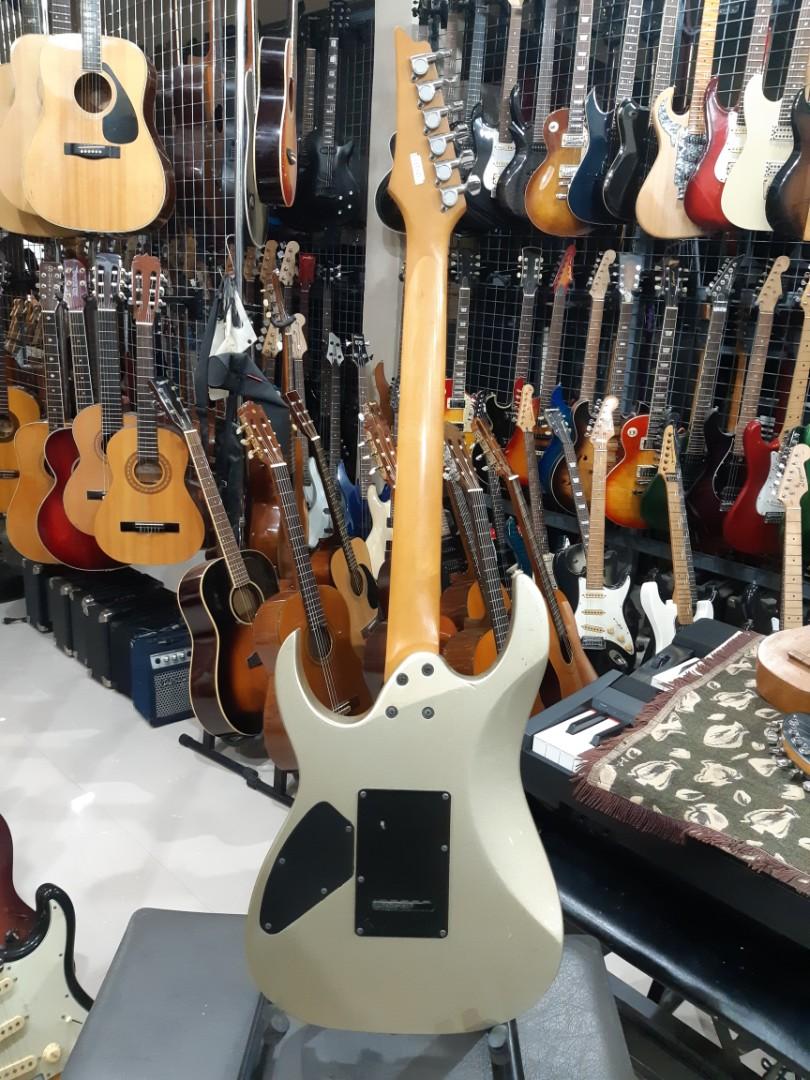 IBANEZ RG 170 KOREA ELECTRIC GUITAR, Hobbies & Toys, Music & Media ...
