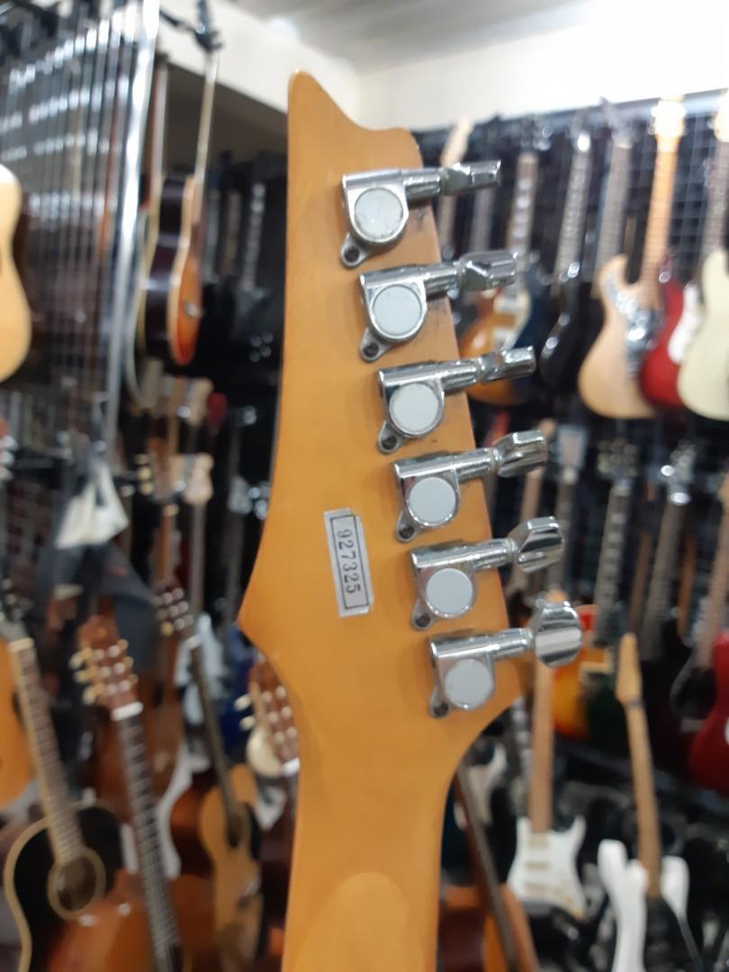 IBANEZ RG 170 KOREA ELECTRIC GUITAR, Hobbies & Toys, Music & Media ...