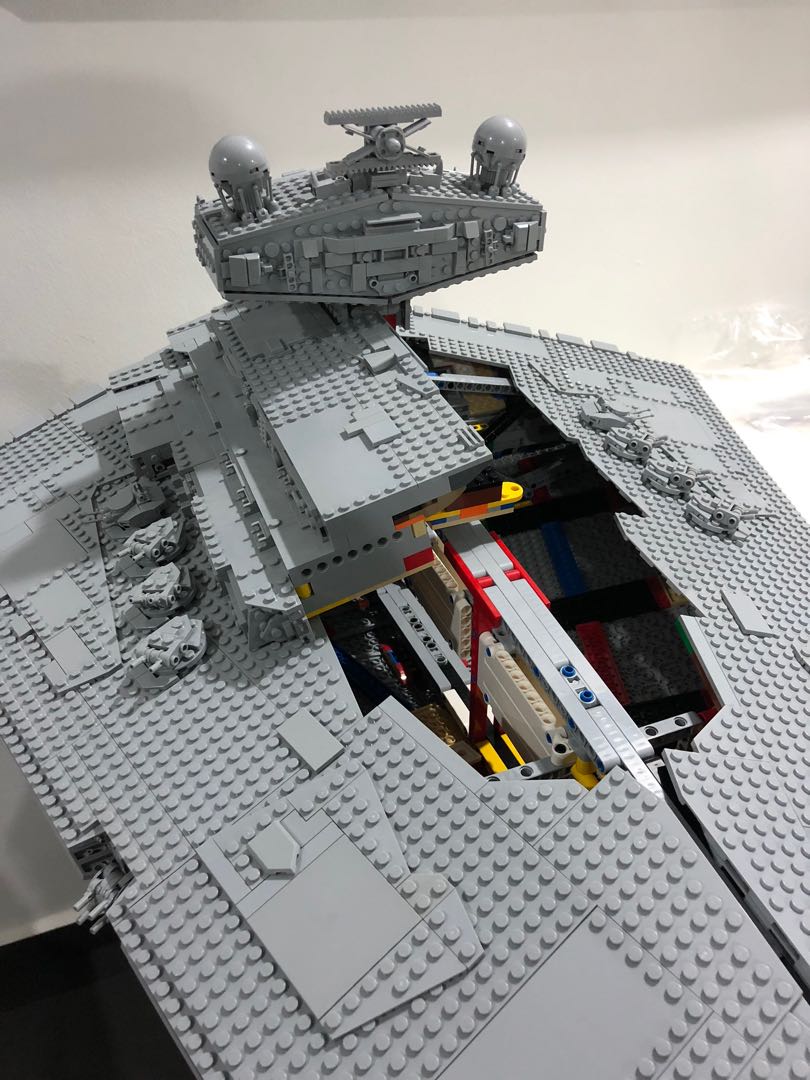 Lego 75252 UCS Star Wars Imperial Star Destroyer, Hobbies & Toys, Toys ...