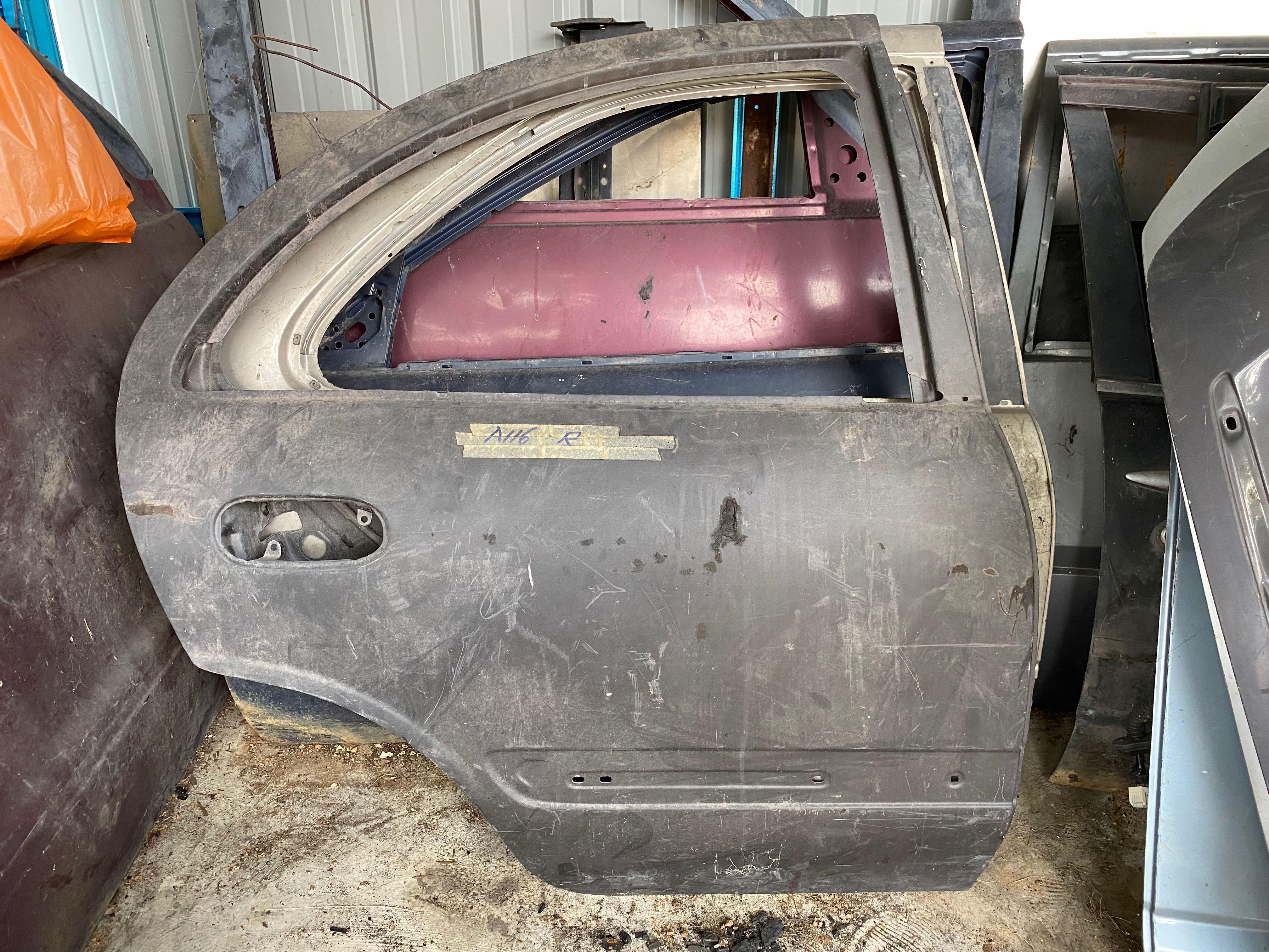 Nissan Sentra n16 rear door RHs, Auto Accessories on Carousell