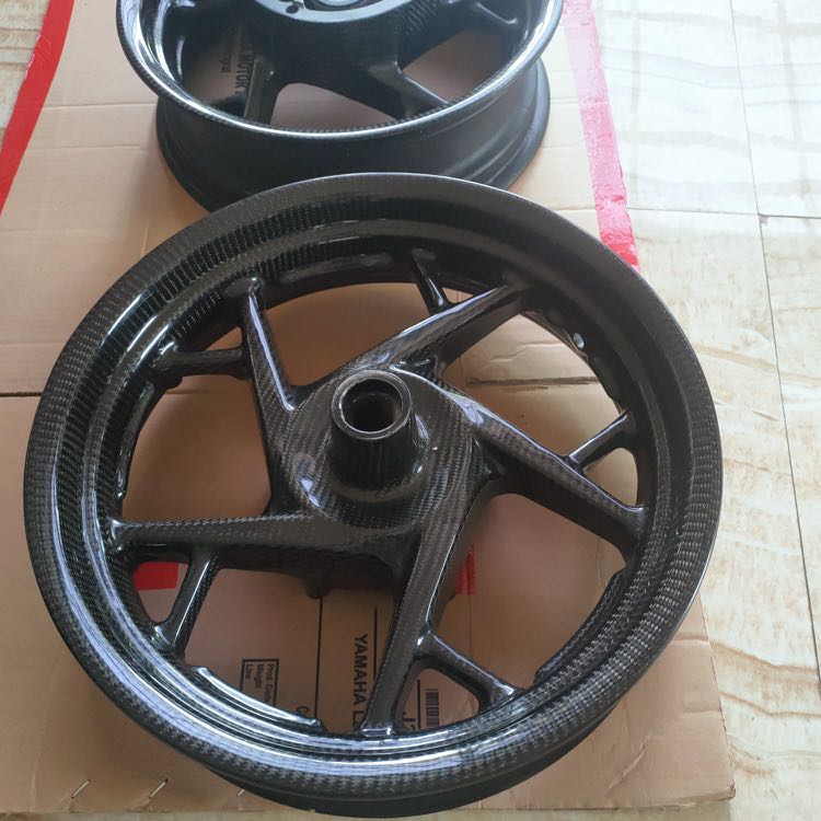 Rim Carbon xmax /Sniper/Nmax/aerox/mt15/r15/r3, Motorcycles, Motorcycle ...