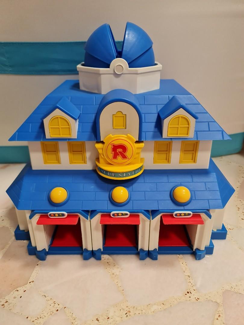ROBOCAR POLI STATION, Hobbies & Toys, Toys & Games on Carousell