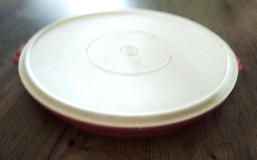 TUPPERWARE Circular Food Organiser Container, Furniture & Home Living ...