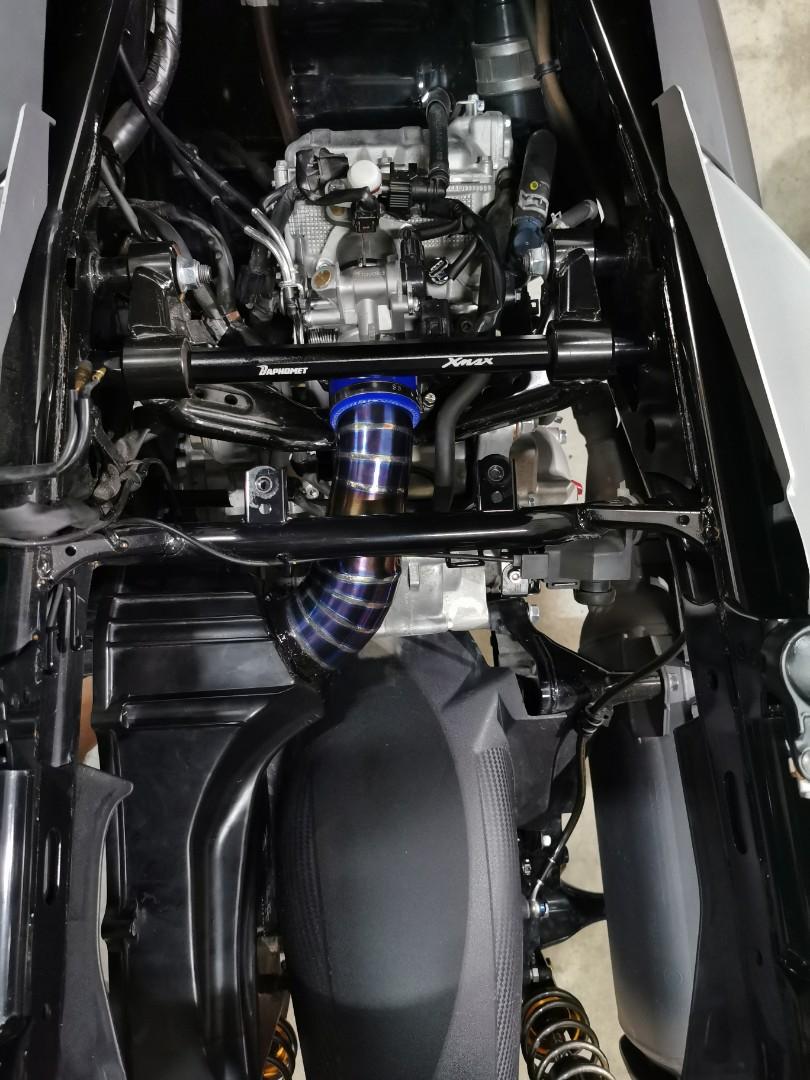 XMAX 300 REAL TITANIUM Air intake pipe., Motorcycles, Motorcycle ...