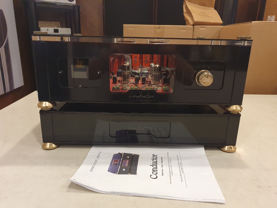 AudioValve Conductor flagship tube preamp, Audio, Soundbars, Speakers ...