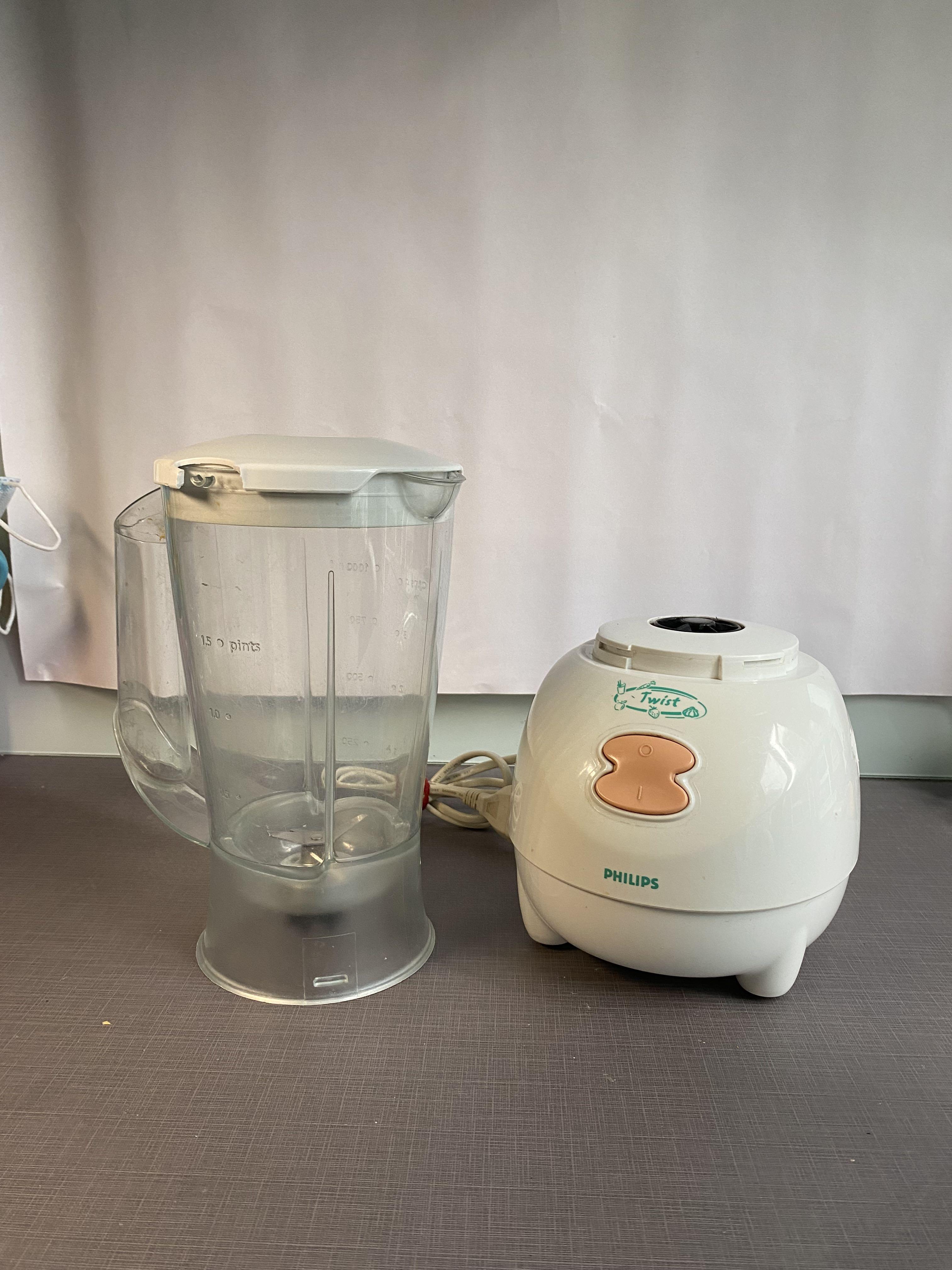 Philips Twister Blender HR1700, TV & Home Appliances, Kitchen ...