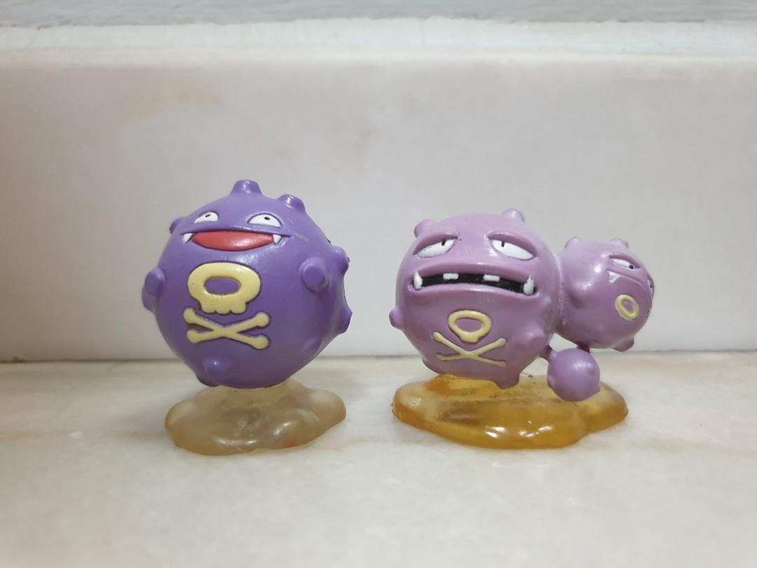 Pokemon Figurine Koffing and Weezing (Authentic 1st Gen)(Nintendo ...